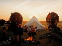 The Simple Life of Modern Day Gypsies as Photographed by Iain McKell