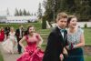 7 Prom Poses and Ideas for Memorable and Fun Photos