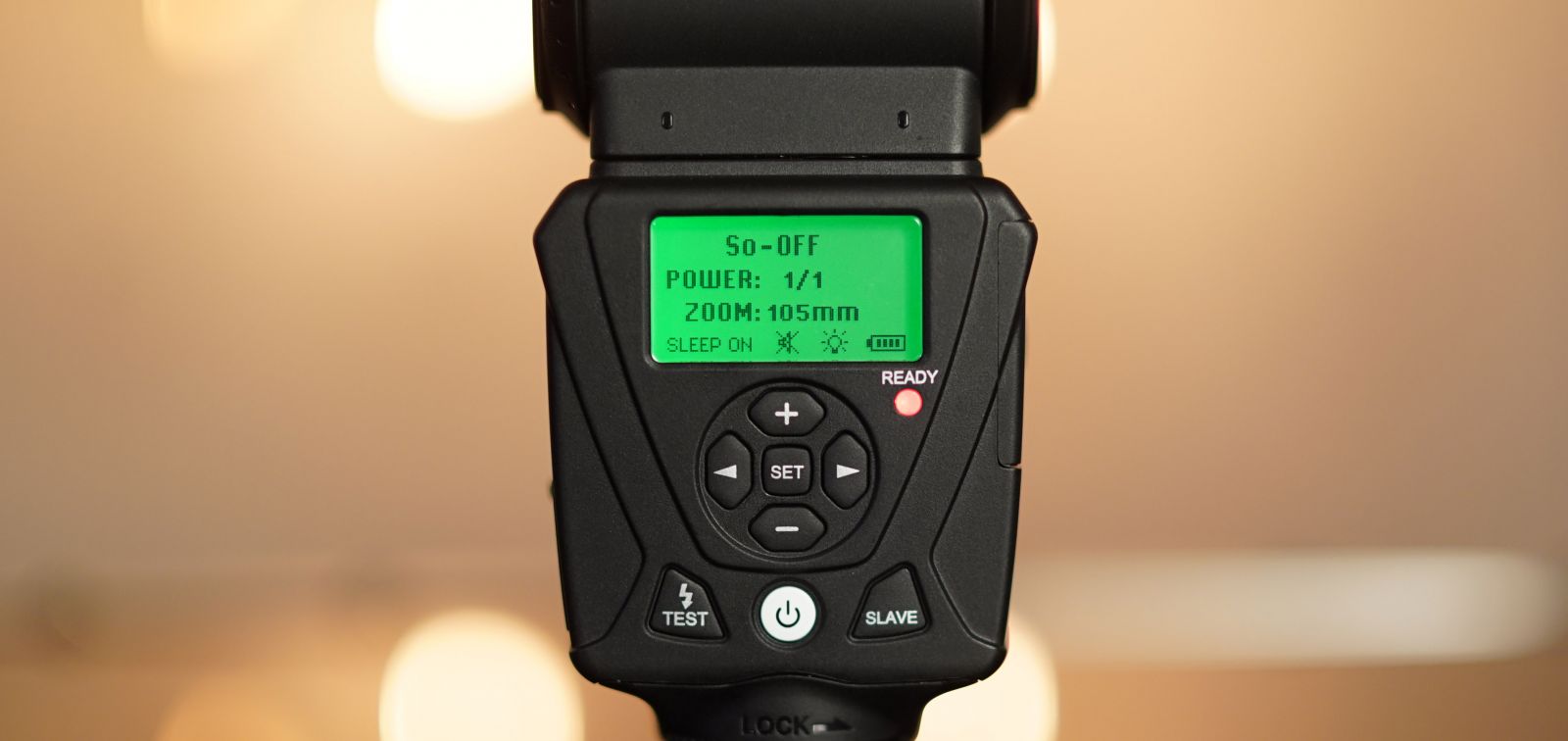 LumoPro LP180 Flash Review