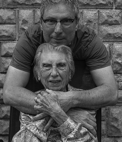 Tony Luciani Creates Rehabilitative Portraits of His Elderly Mother