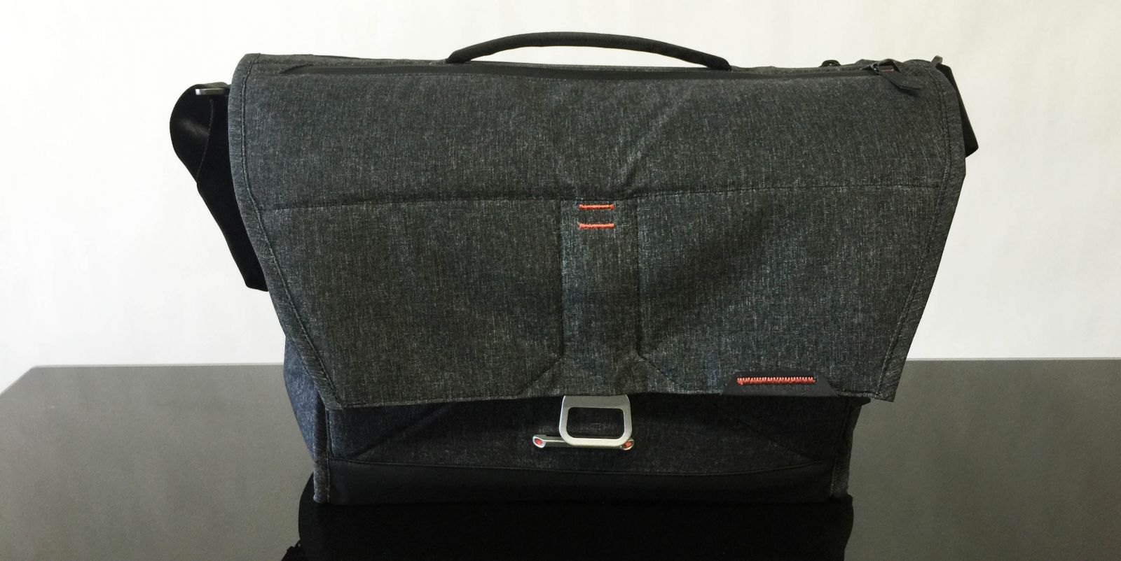The Everyday Messenger by Peak Design: A Review On The Perfect ...