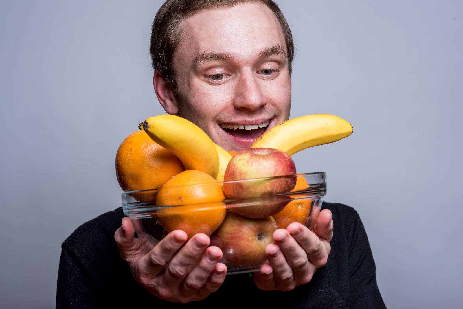 A Look At The Glow Beauty Dish | Is It The Light Modifier For You? [Review]