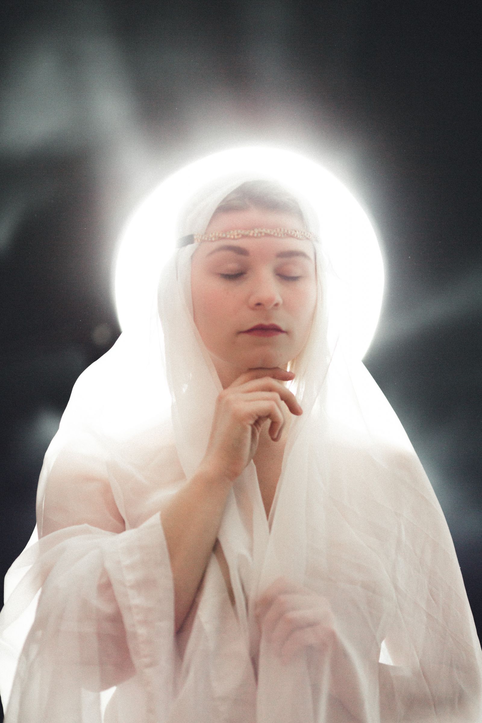 One Light, One Modifier | 5 Lighting Setups For Under $300