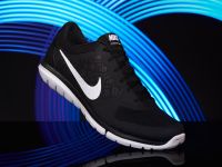 Light Painting Product Photography | Getting Creative With Nike Shoes