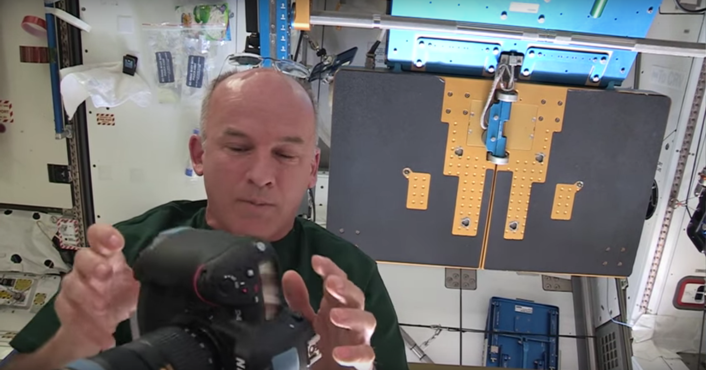 A Look At The Photography Training & Gear Aboard the ISS With NASA ...