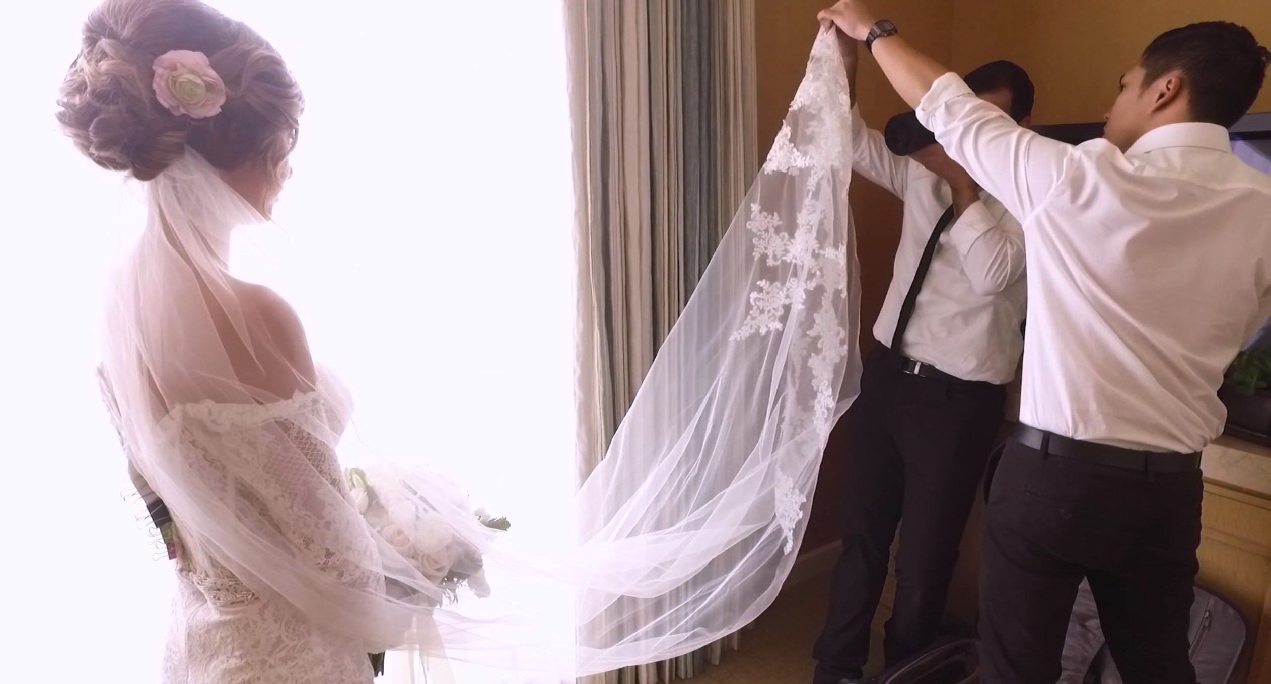 4 Creative Ways to Photograph The Wedding Veil