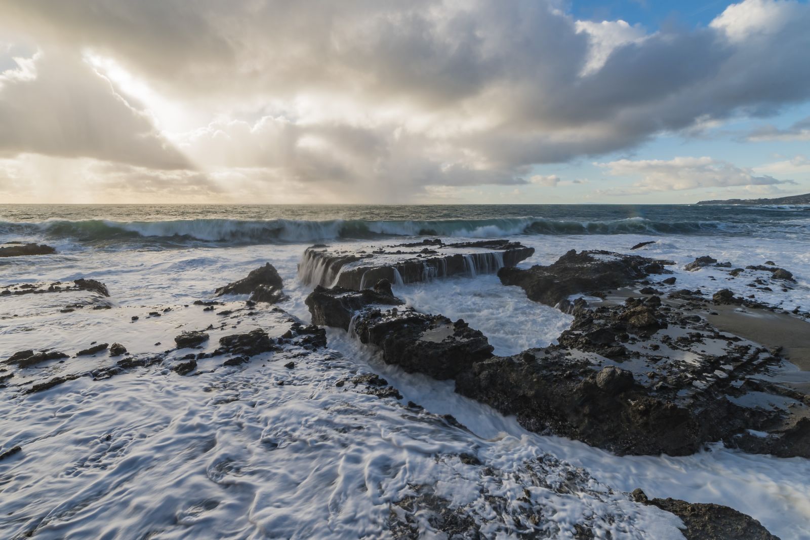 How To Create Natural HDR Landscapes Using Blend-If Photoshop Layer ...