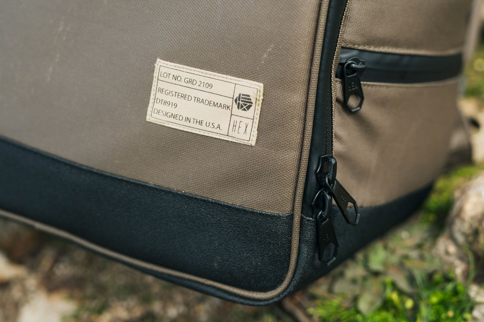 Hex Grid DSLR Backpack Review | A Stylish Backpack With The Volume Of A ...
