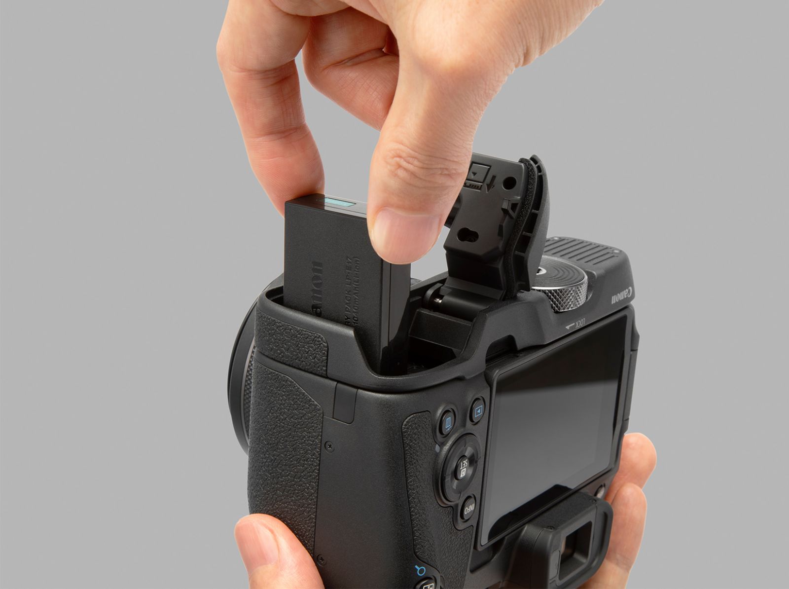 Canon EOS-RP Review | Hands-On Experience, Sample Images and More