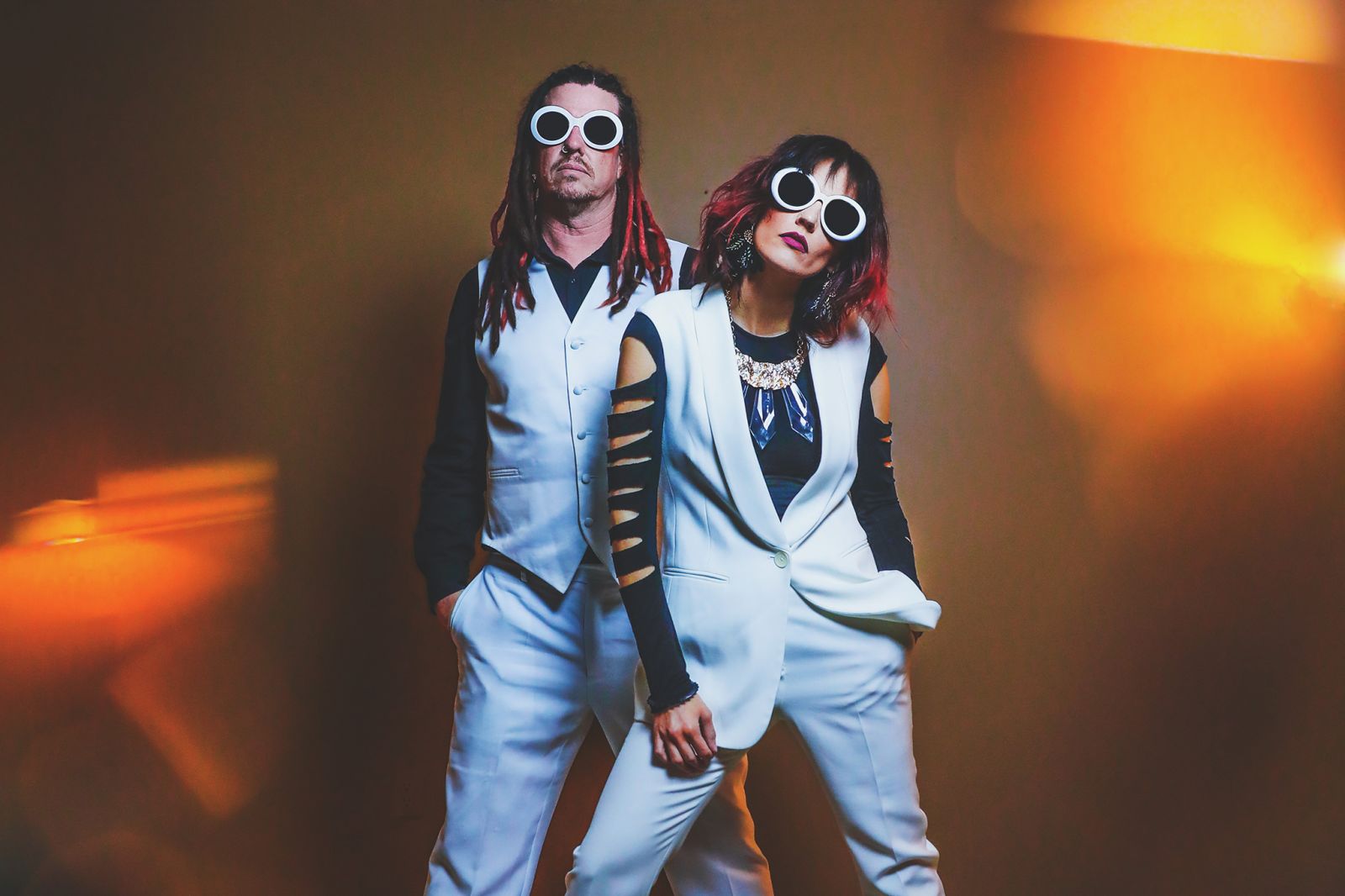 New Lensbaby OMNI Creative Filter System Offers Hands-Free Lens Effects