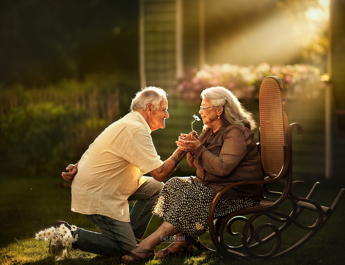 Photographer Features Senior Couples In Timeless "Engagement" Photo Series