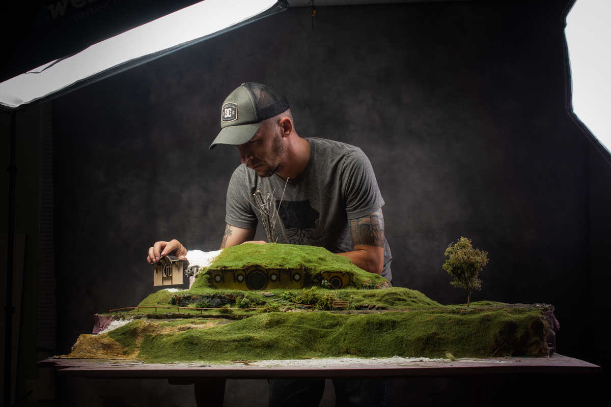 Photographer Builds Highly Detailed Models as Backdrops For Cinema ...