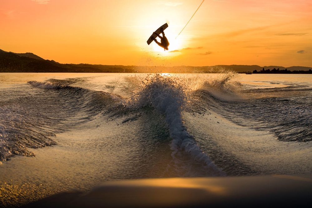 The New 47.3 Megapixel Leica SL2 is a Literal Powerhouse and You’d Be ...