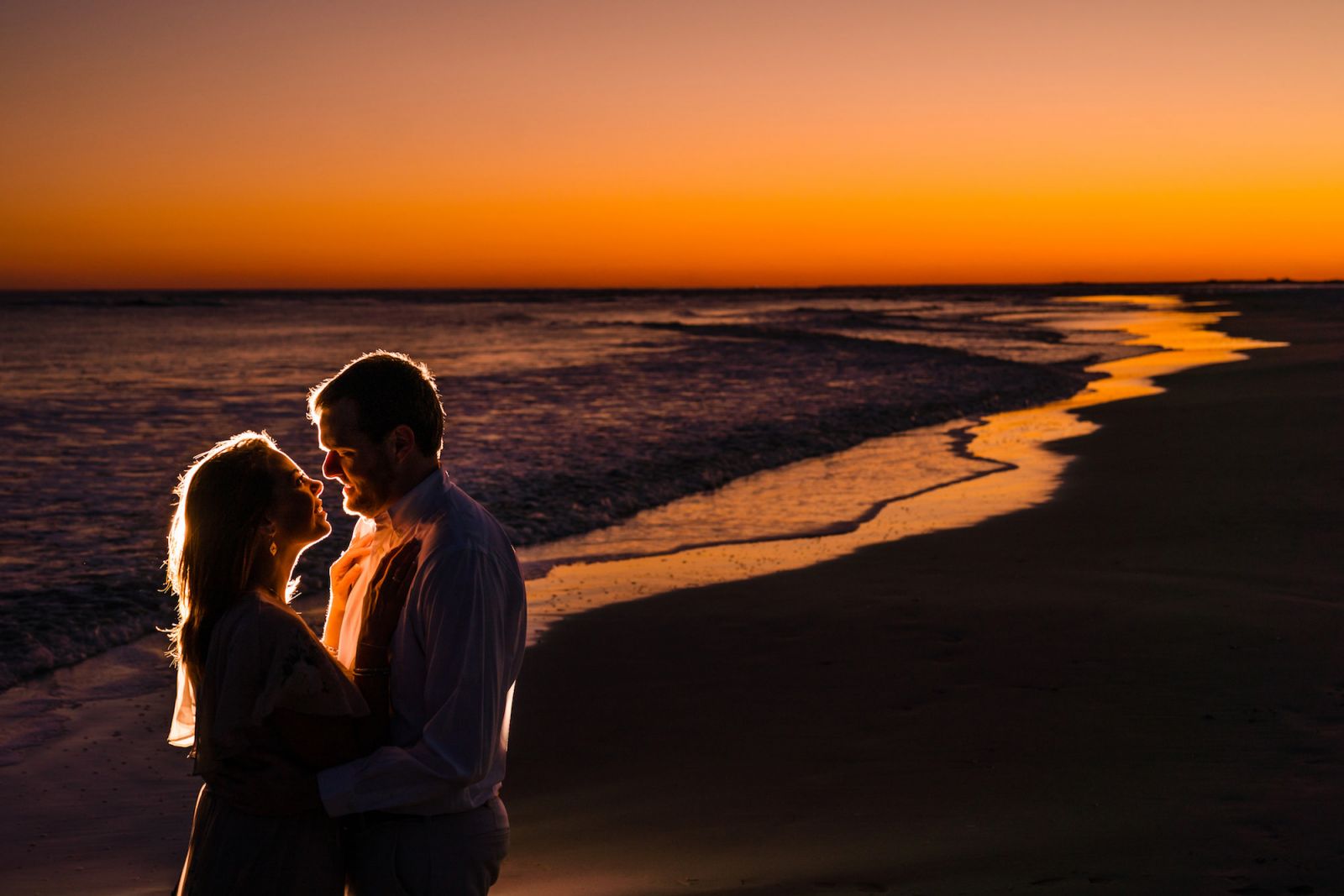 Defining Leading Lines in Photography (with 20+ Examples!)