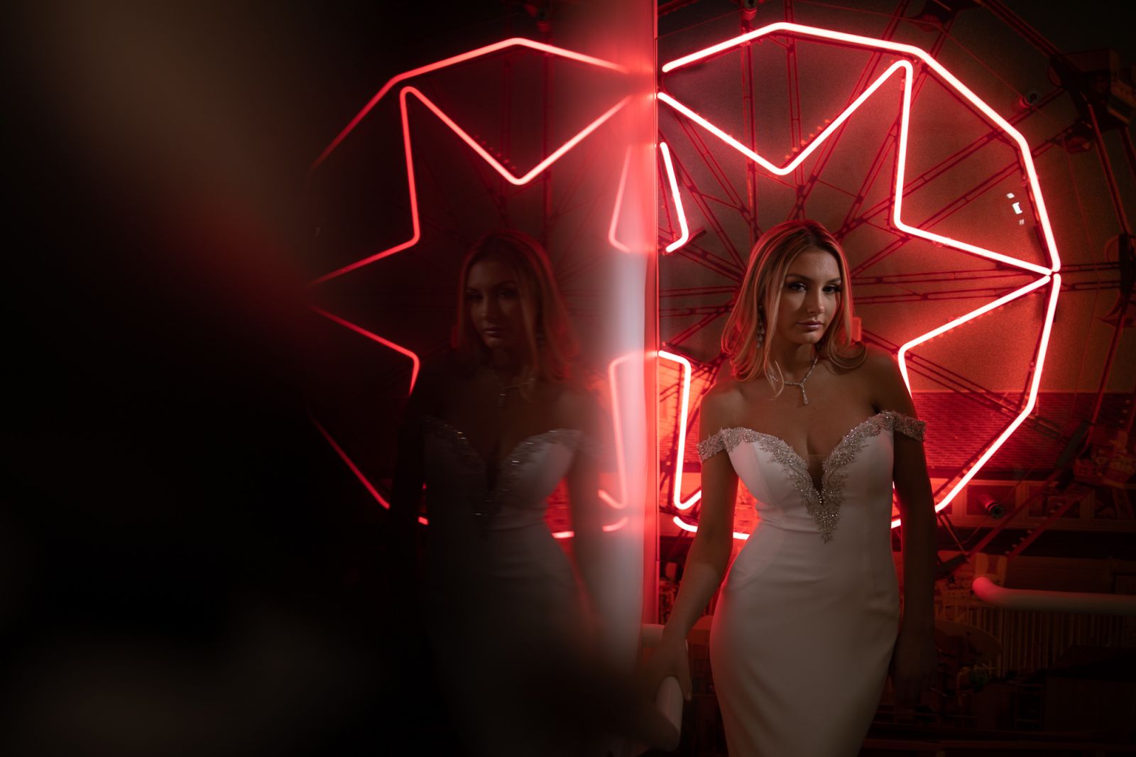 Grid Photography Definition - What is Grid Photography by SLR Lounge