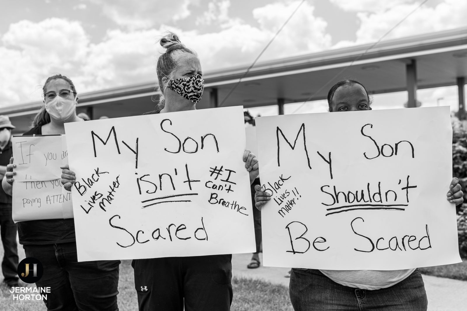 Photojournalism on the Front Lines | Powerful Photos from Protests ...
