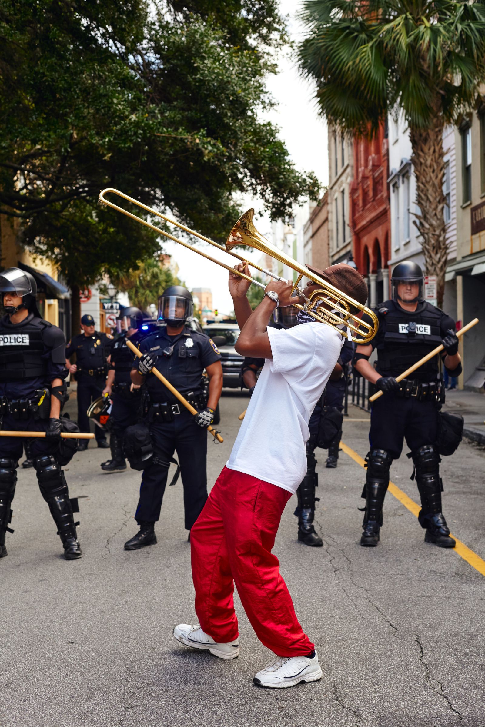 Photojournalism on the Front Lines | Powerful Photos from Protests ...