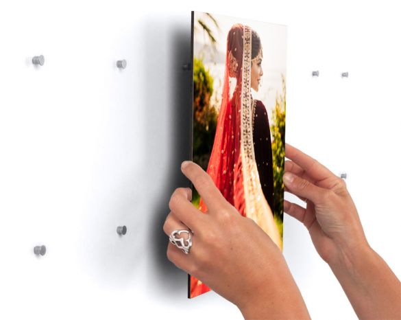 How to Set Up a Gallery Wall in Your Home Studio