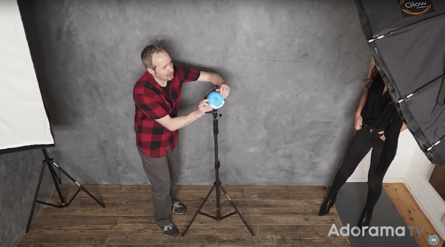 How To Capture Dramatic Face-Covered Portraits with Gavin Hoey