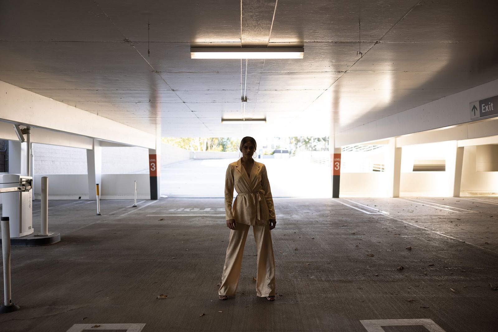Location Tips: Parking Garage Portrait Challenge