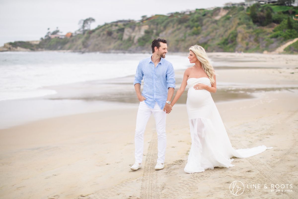 15 Couple Maternity Photoshoot Ideas, Poses, and Tips