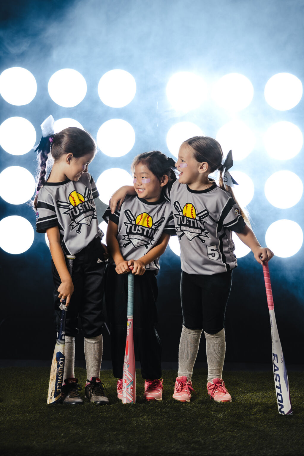 20+ Best Friend Picture Ideas to Celebrate Your Friendship