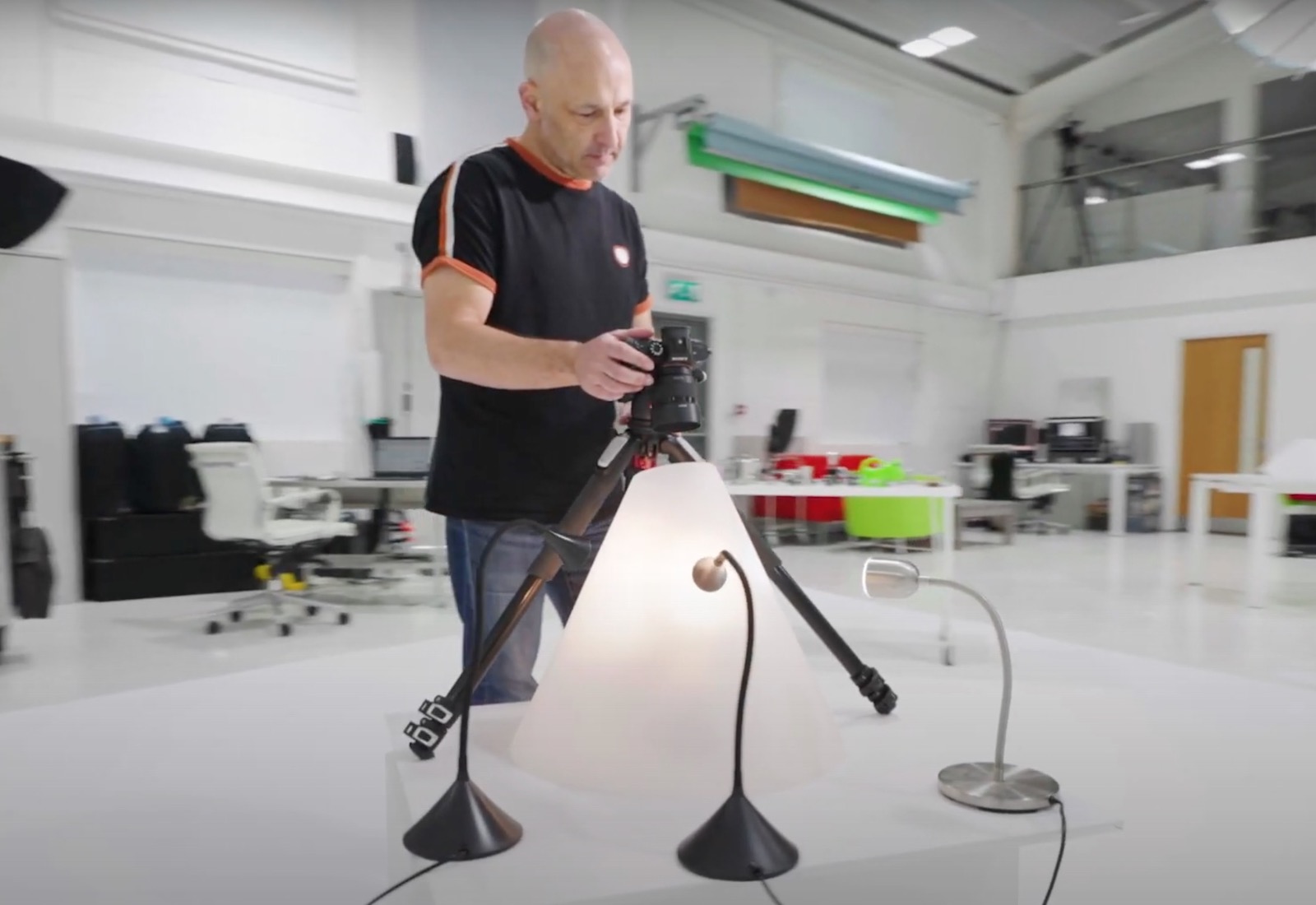 V-Flat World and Karl Taylor Launch New Light Cone | 360 Diffusion for ...