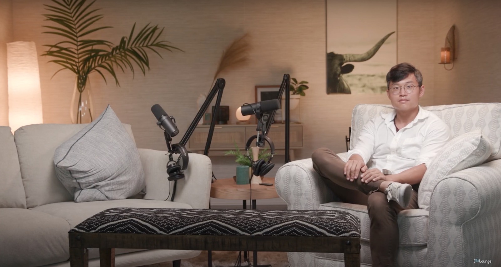 Professional Lighting for YouTube or Podcast Sets in 4 Easy Steps