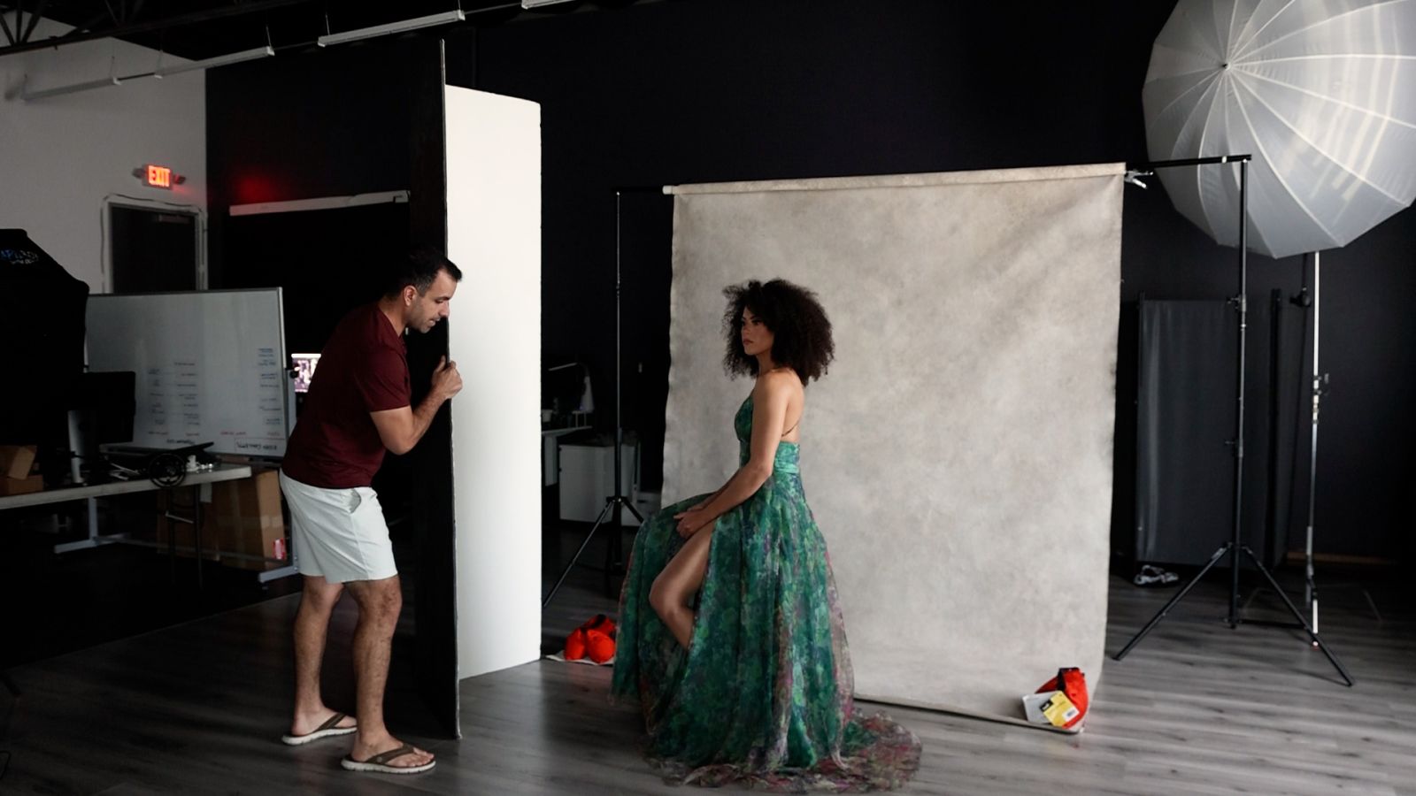 An Unconventional One Light Studio Portrait Setup