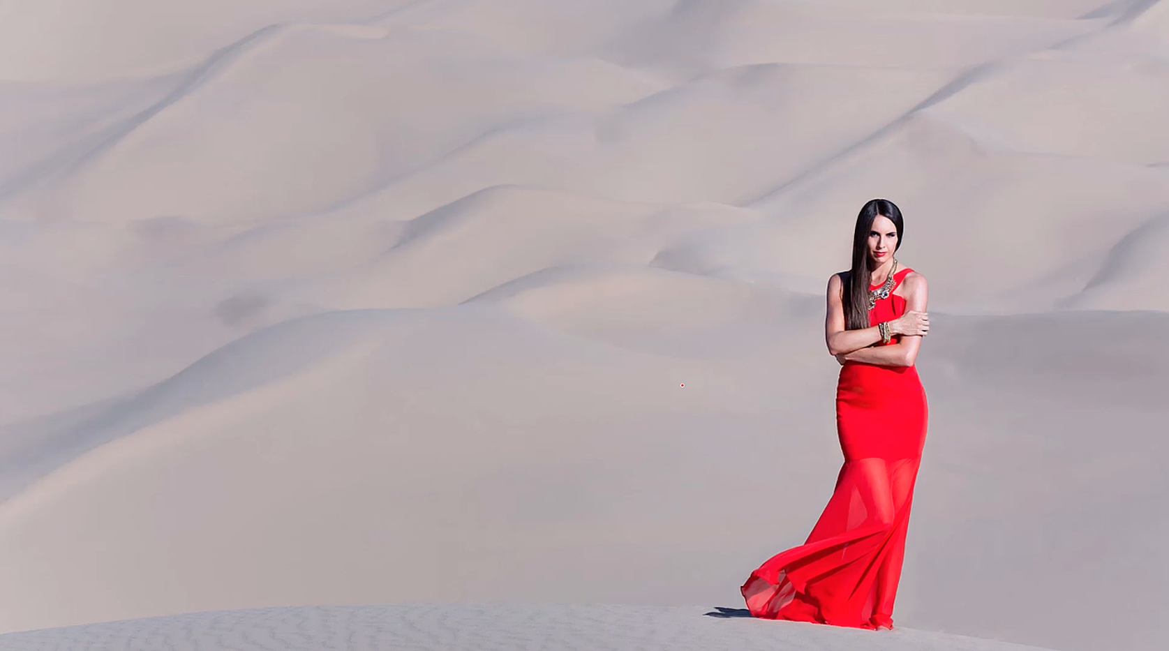 Open Stance Vs. Closed Stance | How Body Language Affects Posing