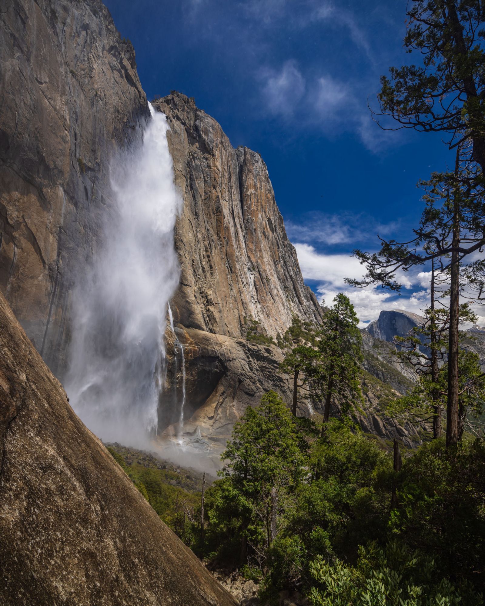 Canon RF 14-35mm f/4. L IS Review | A Landscape Photography Champ!