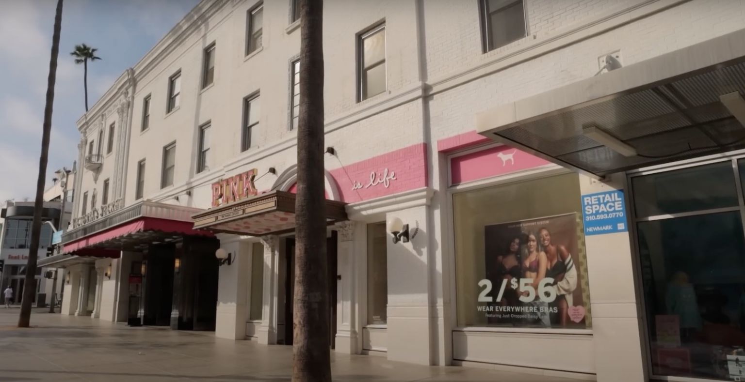 Three Simple and Creative One-Light Street Portrait Lighting Setups