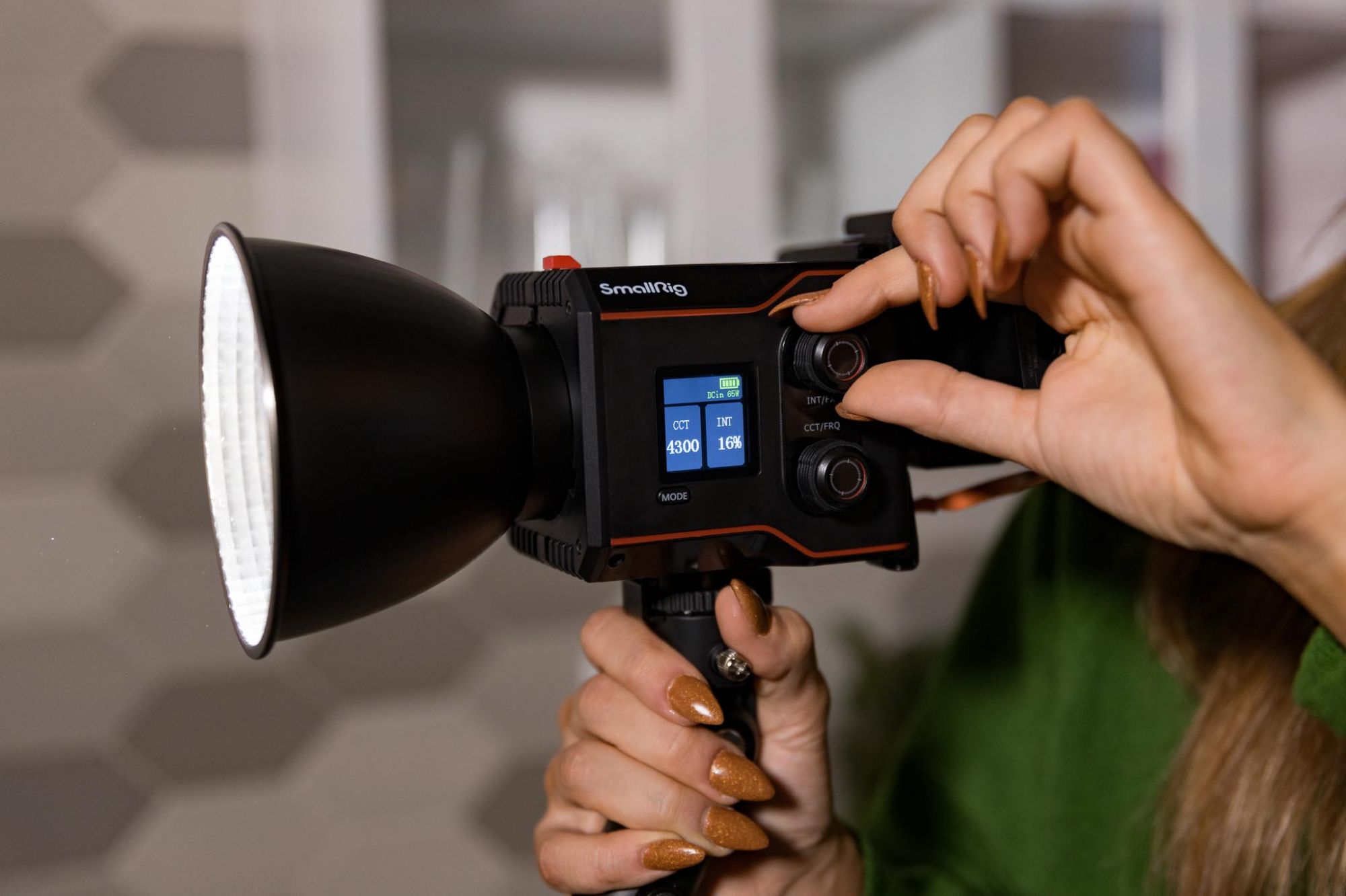 SmallRig RC60B Light | A Compact & Powerful Lighting For Content Creators