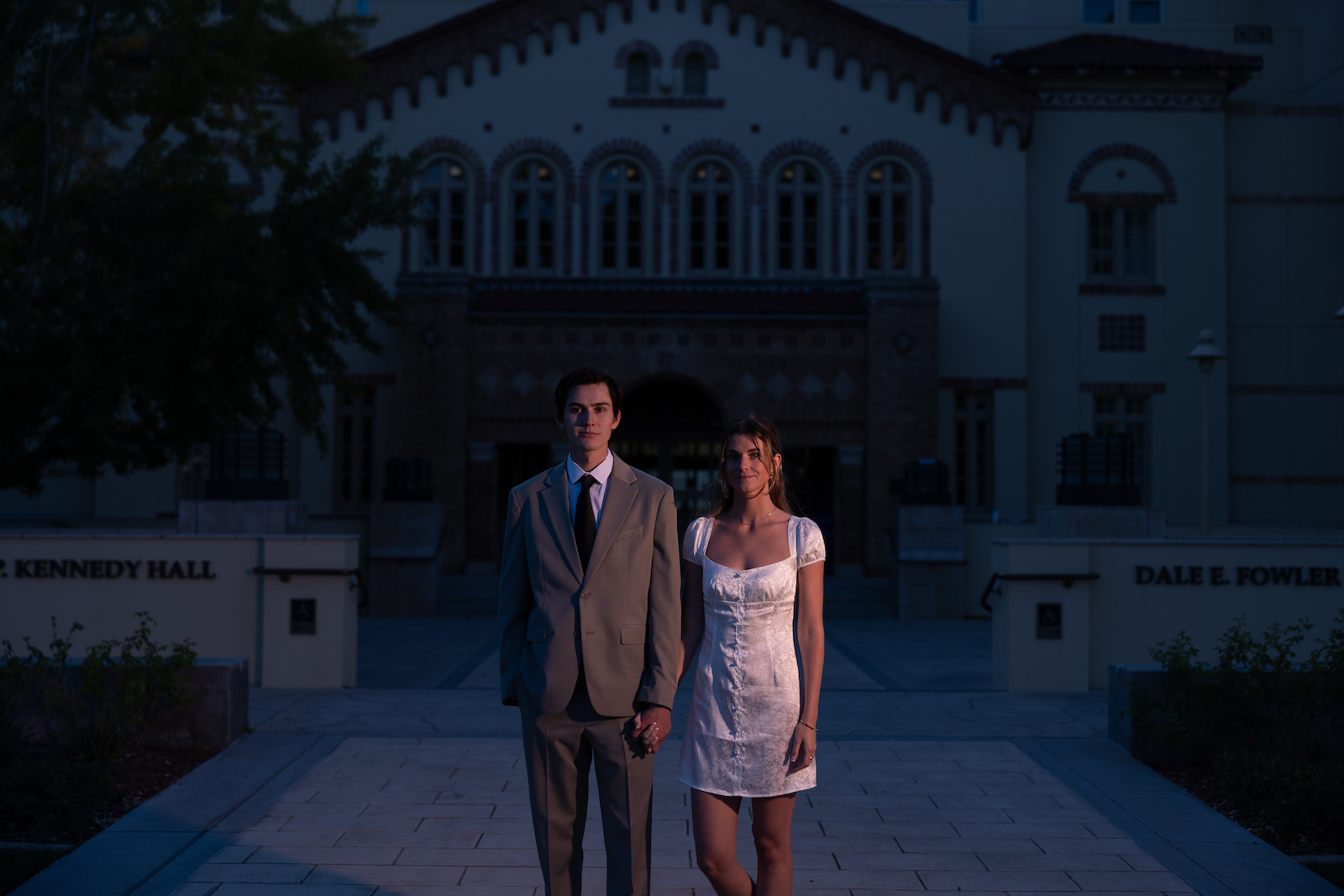 How to Use Flash to Turn Day Into Night