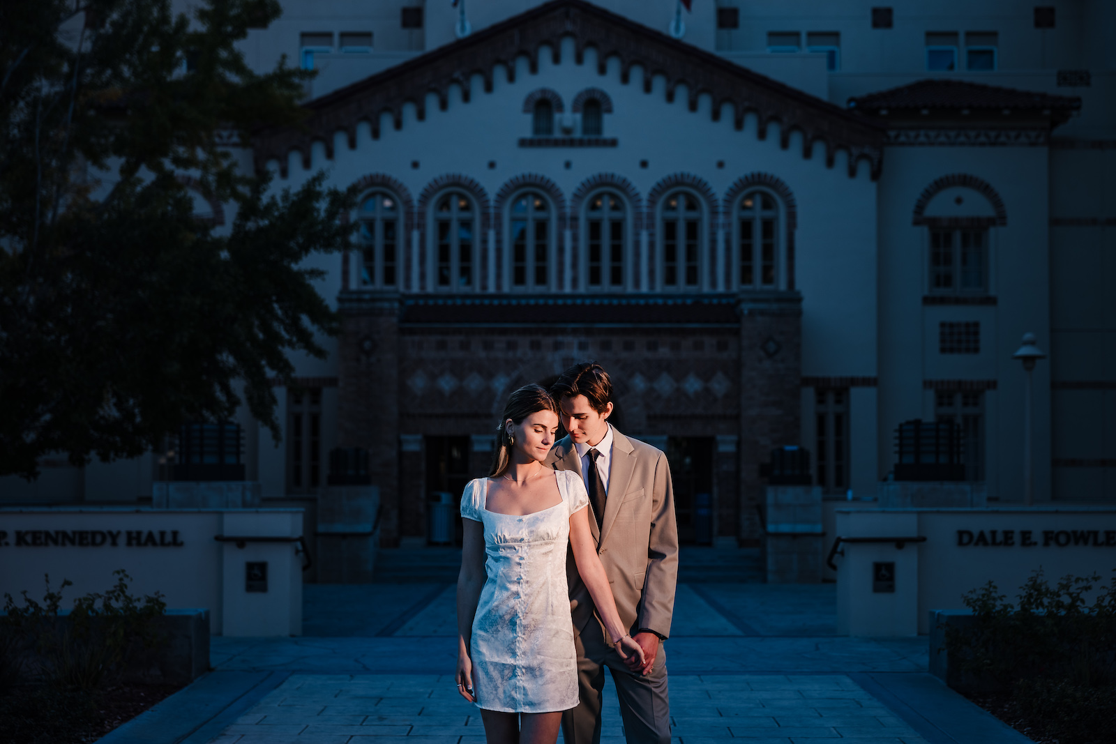 How to Use Flash to Turn Day Into Night