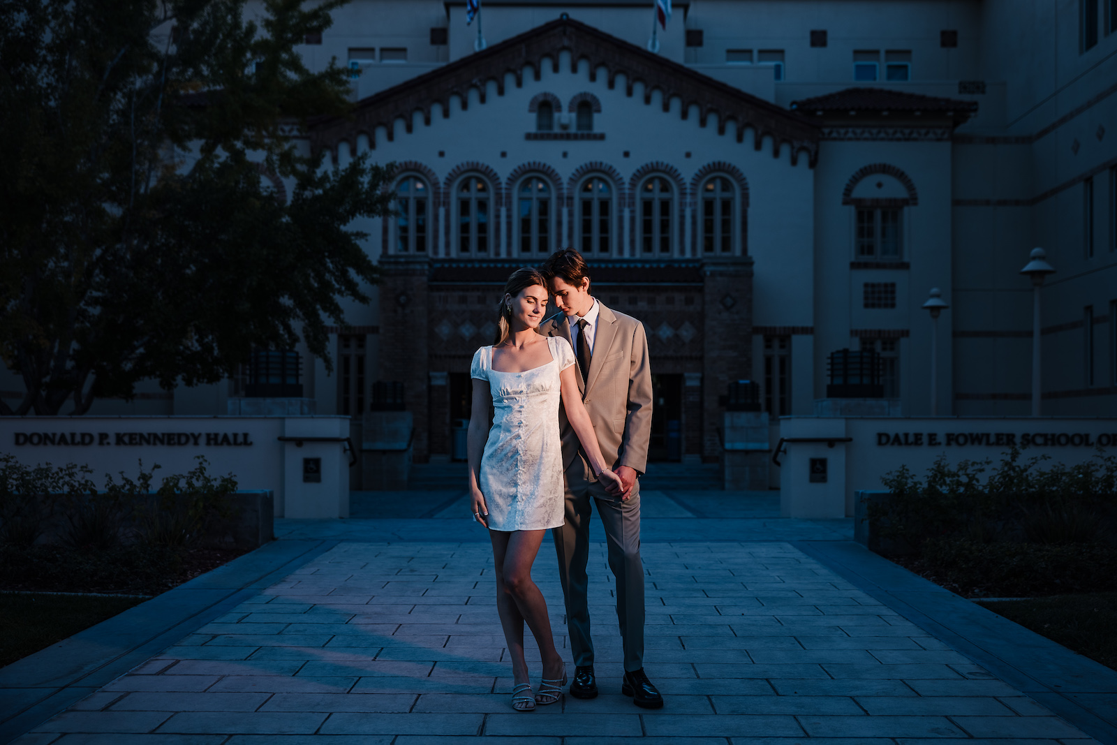 How to Use Flash to Turn Day Into Night