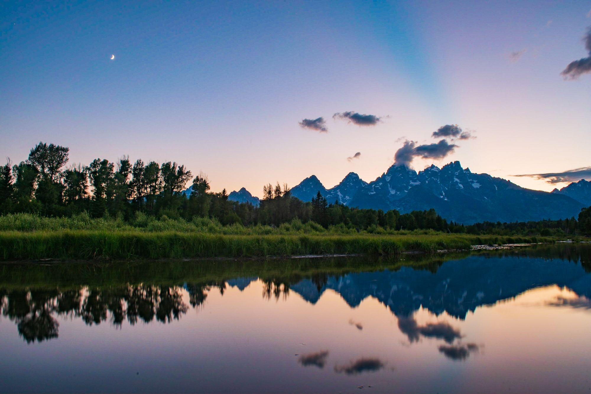 JPEG vs TIFF: Understanding the Core Differences and Applications