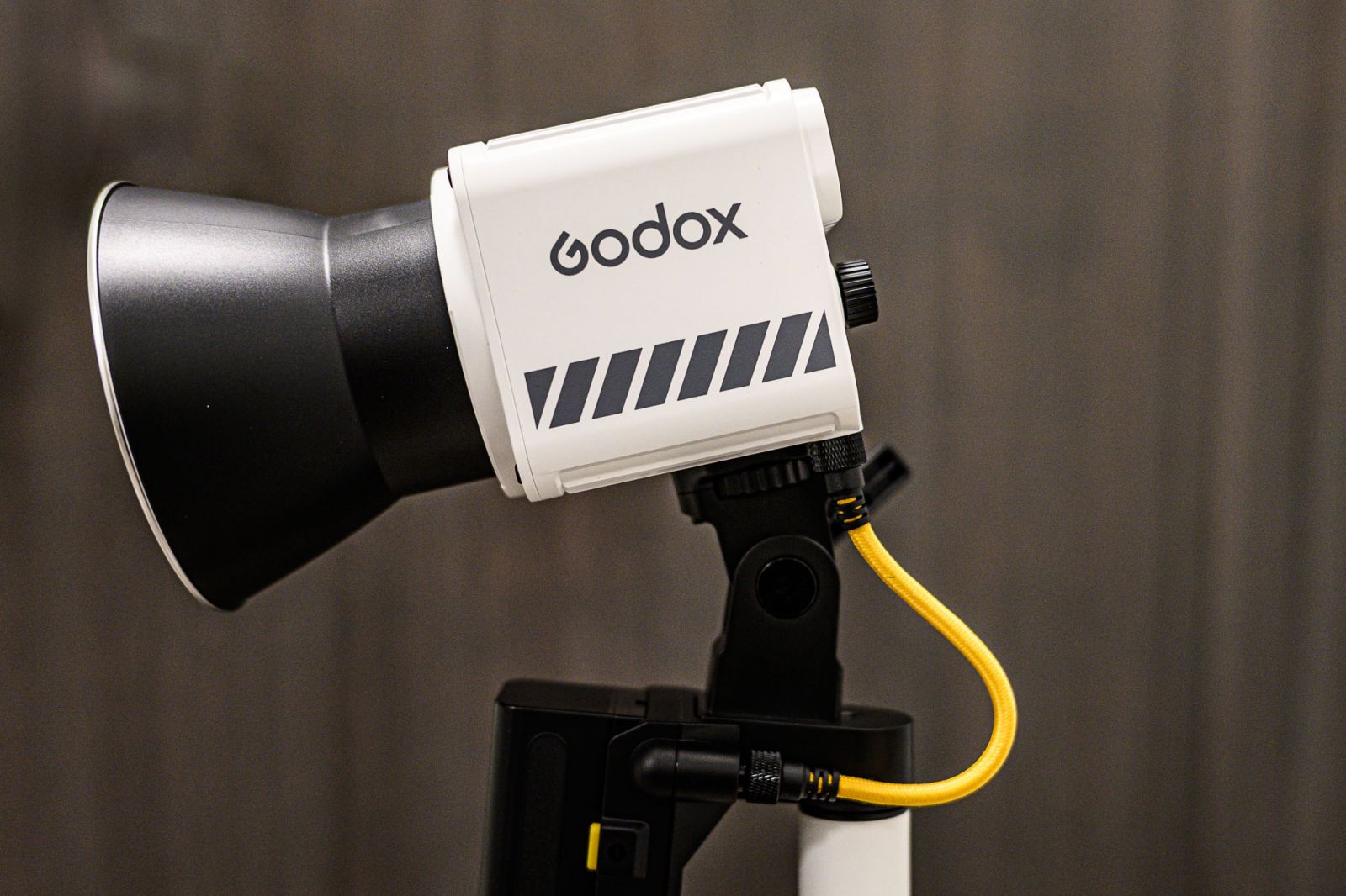 Godox ML60II Bi Review | Portable Studio Lighting For Content Creators