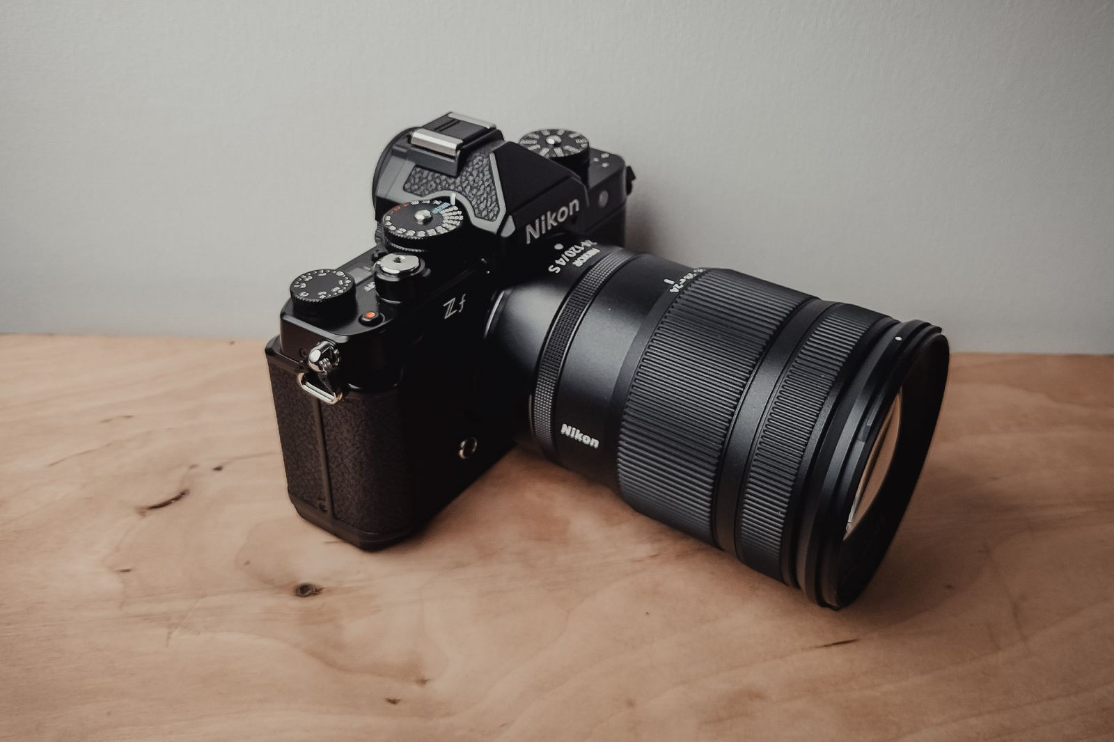 Nikon Zf Review | An Elegant, Retro Full-Frame Mirrorless Camera