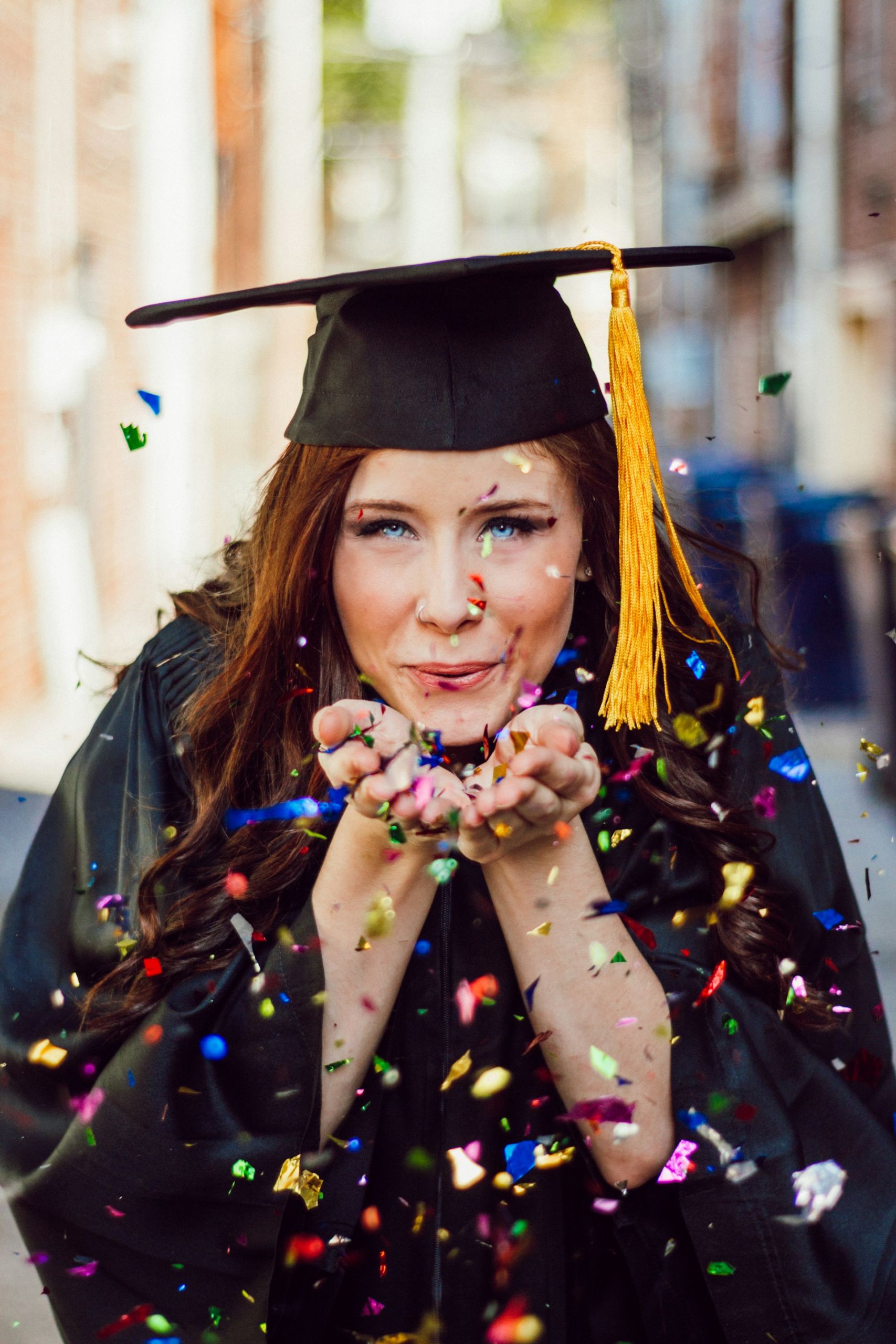 Graduation Photography Tips and Ideas for Memorable Photos