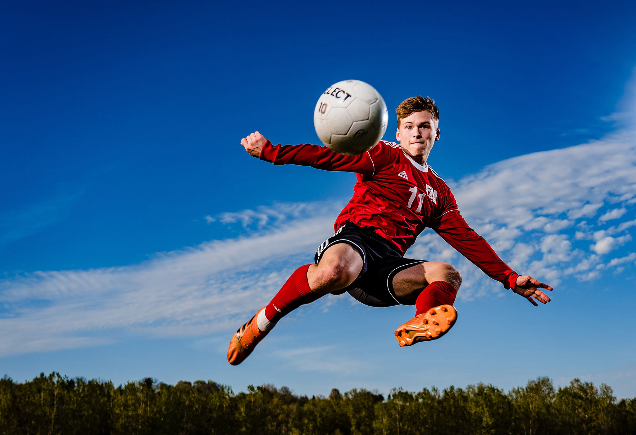 Sports Senior Picture Ideas: Capturing the Athlete Within