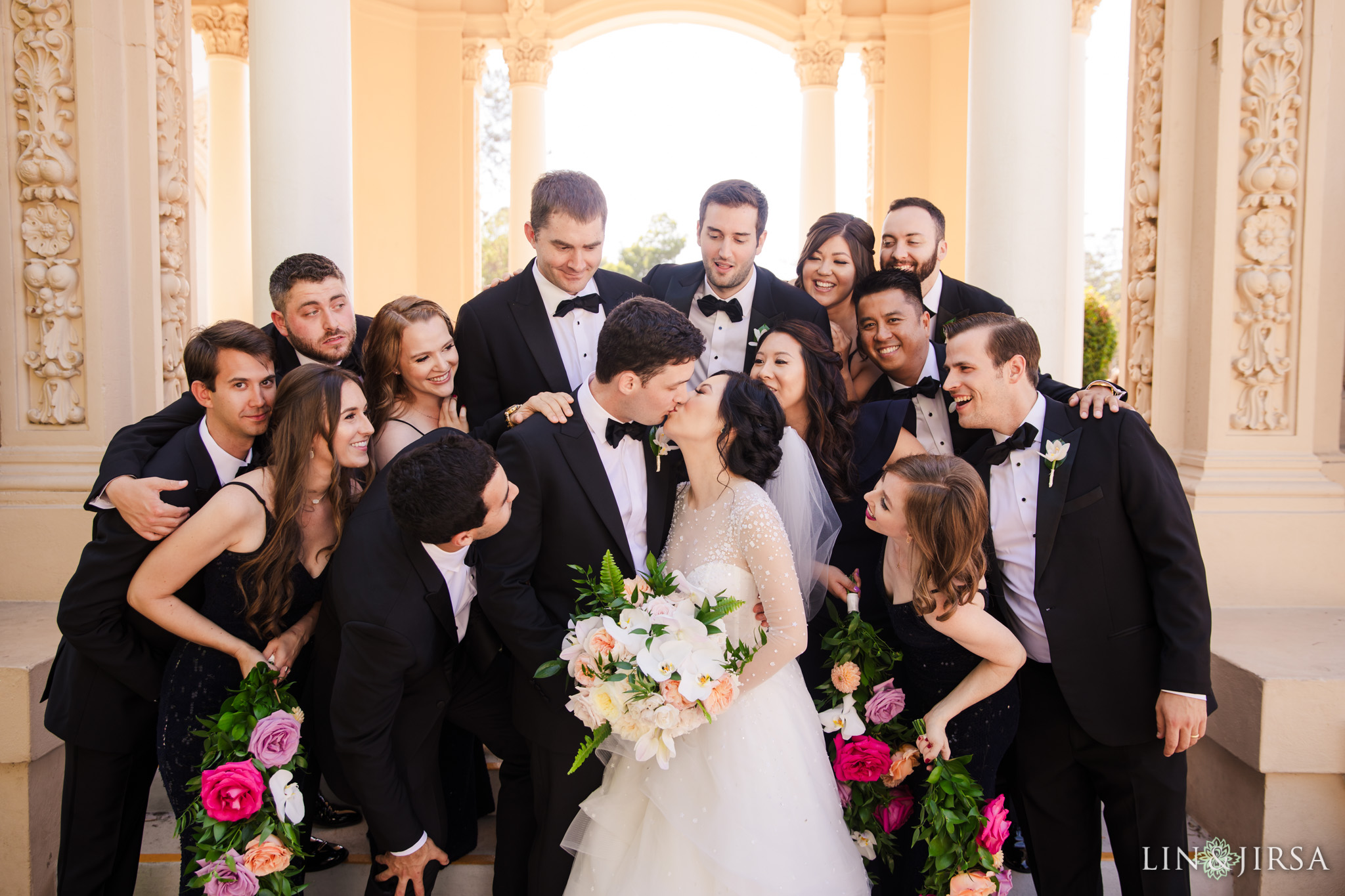 Wedding Party Poses | How to Create Unique Group Shots