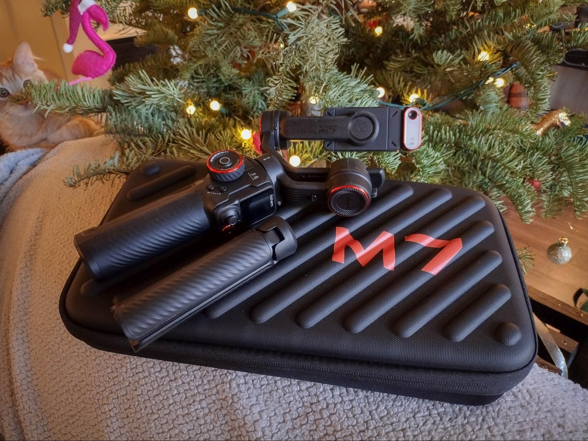 Hohem iSteady M7 Review | The Best Phone Gimbal For Pro Content Creators