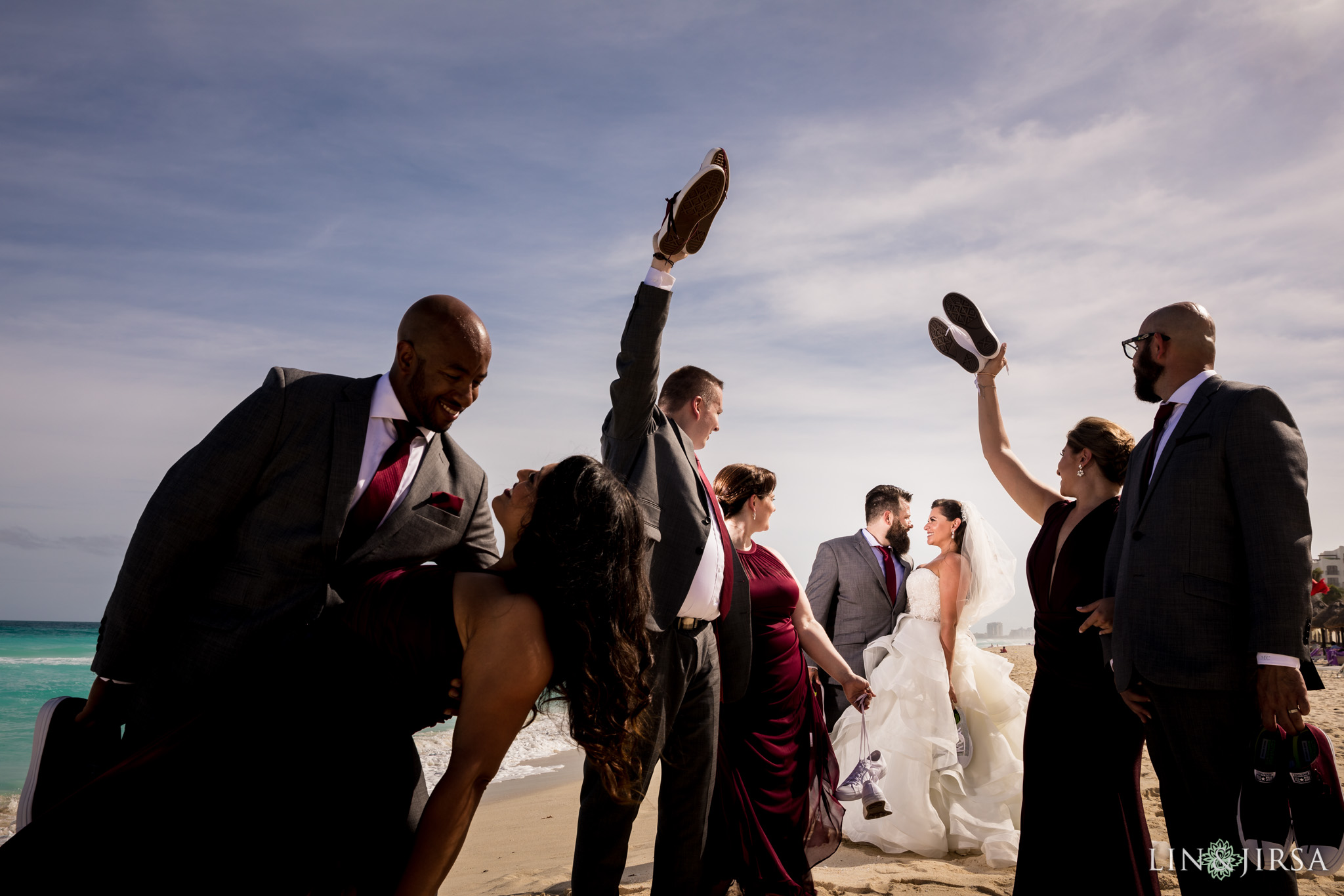 Wedding Party Poses | How to Create Unique Group Shots